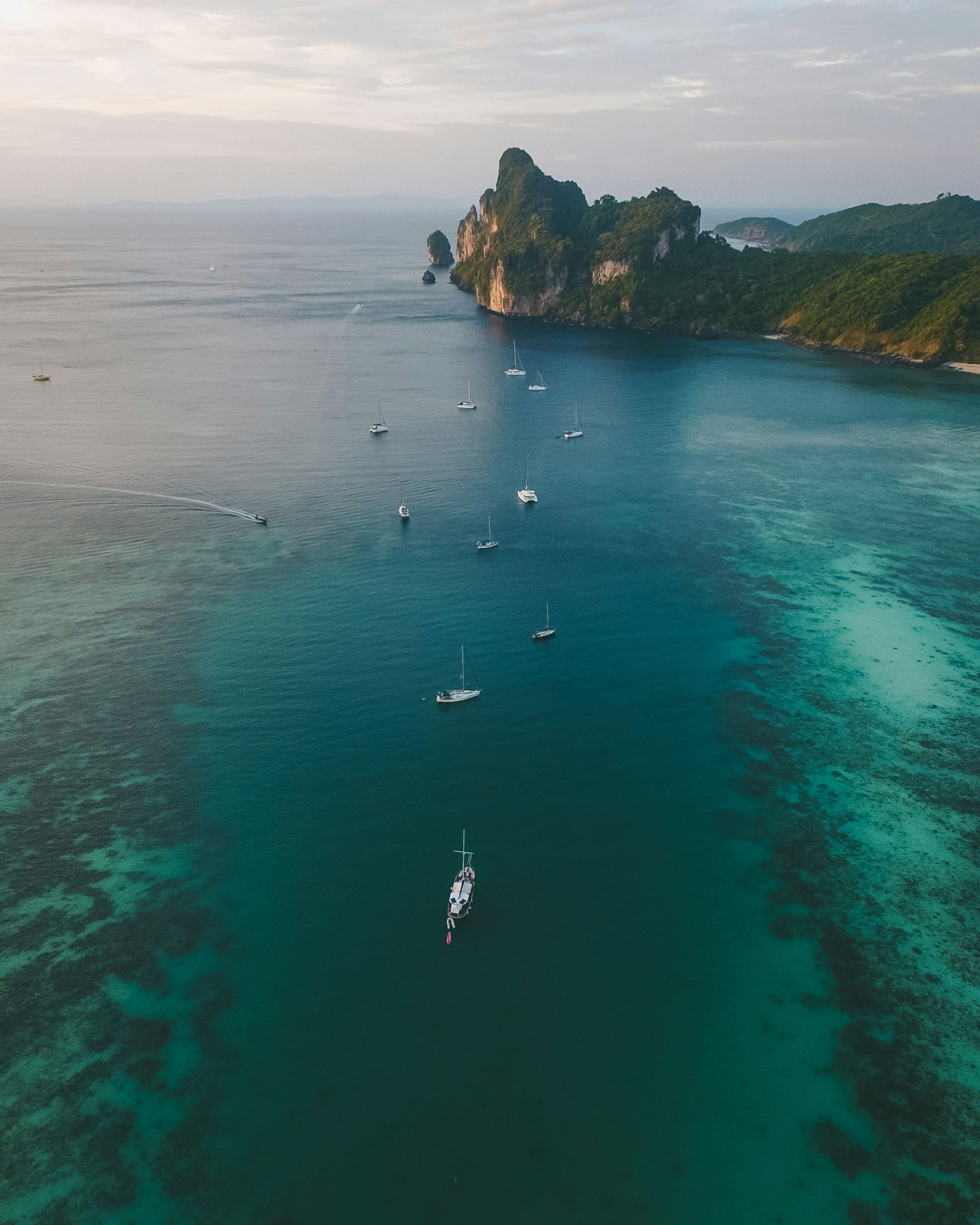 Koh Phi Phi — Lambus
